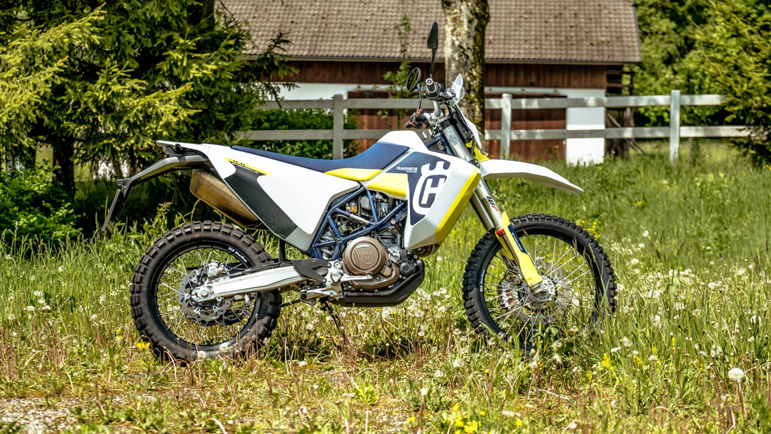 Husqvarna 701 Enduro LR 2020 - Motochecker