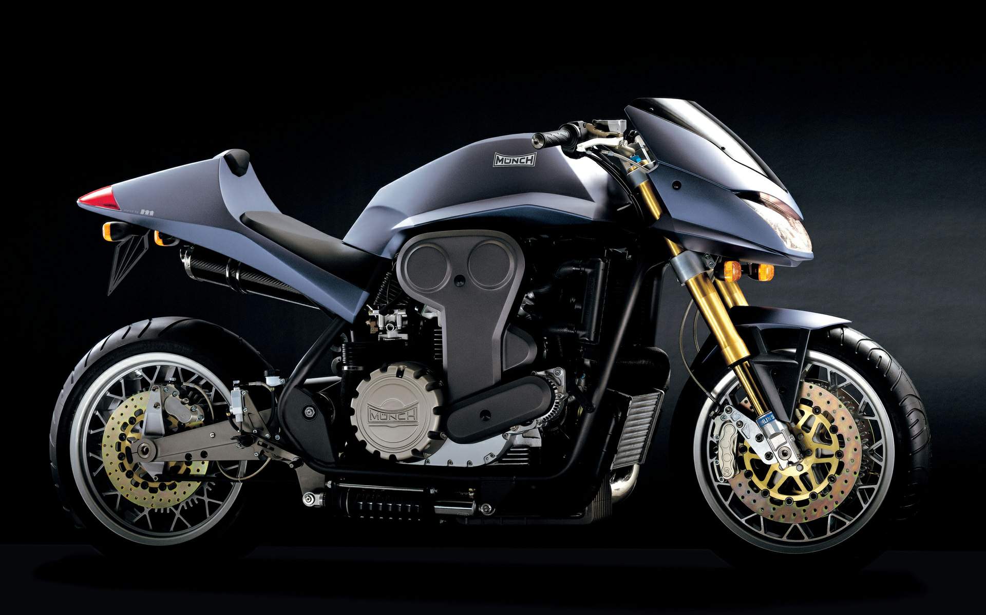 Münch Mammut 2000 - Motochecker
